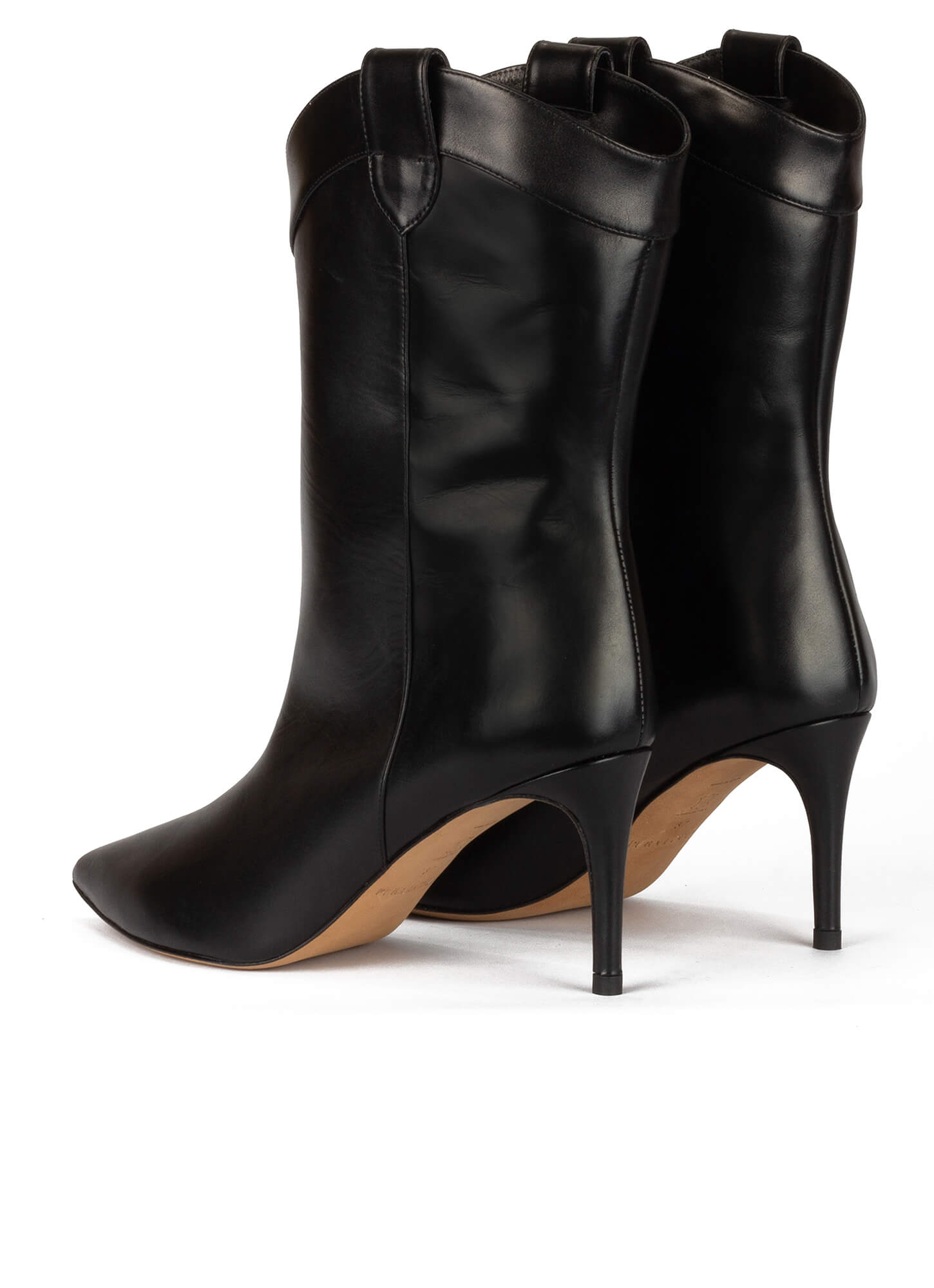 Botas cowboy de tacón medio y punta fina en negro . PURA LOPEZ Botas cowboy de tacón medio y punta fina en negro . PURA LOPEZ