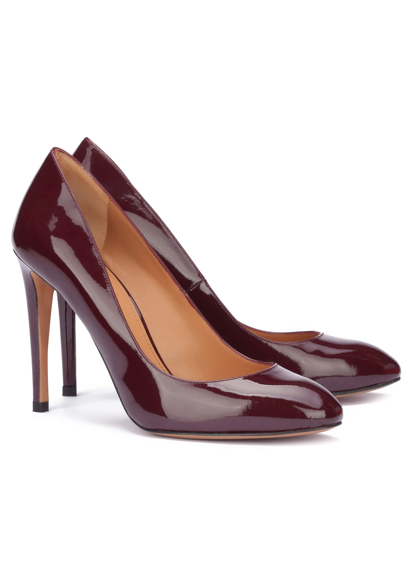 Burgundy patent leather heeled pumps . PURA LOPEZ